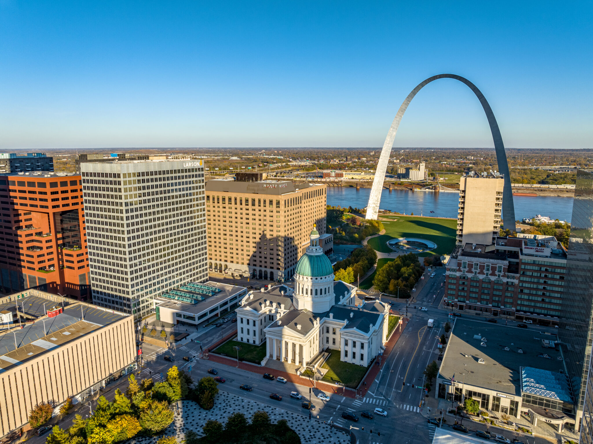 Broadway Tower Financial Investments | Larson Capital