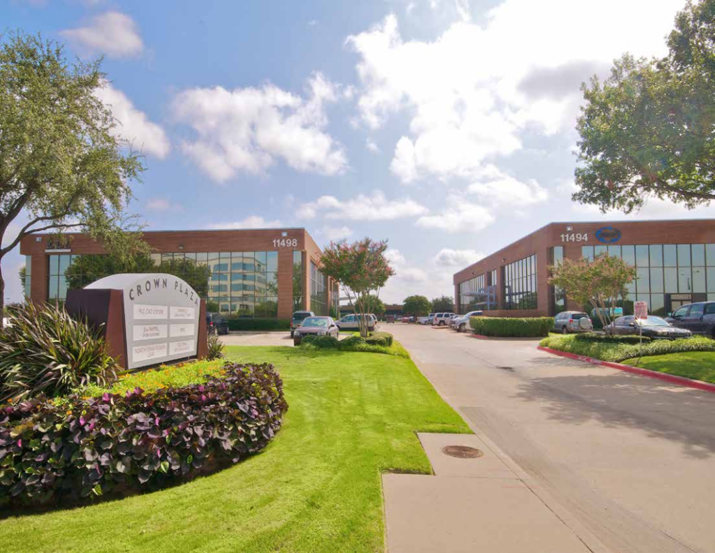 Crown Plaza Financial Investments | Larson Capital